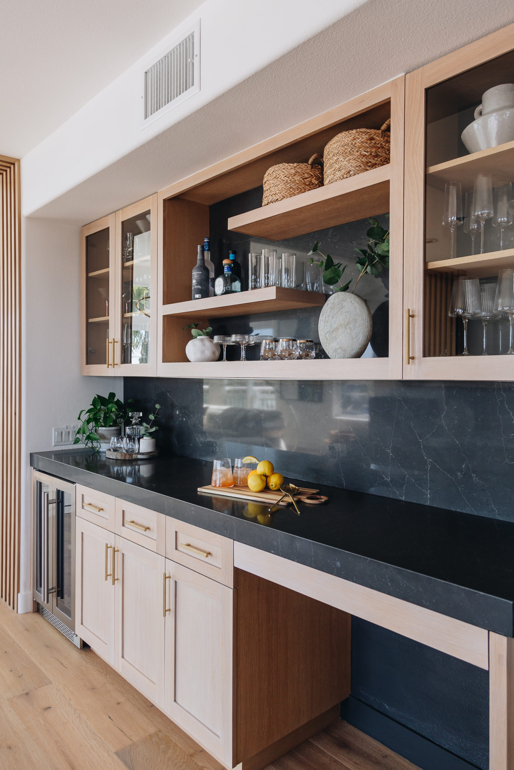 Our 4 Favorite Built in Designs - rebeccarollinsinteriors.com