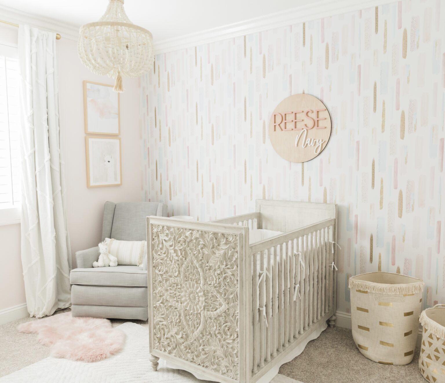 Design Dilemma: Empty Walls - rebeccarollinsinteriors.com